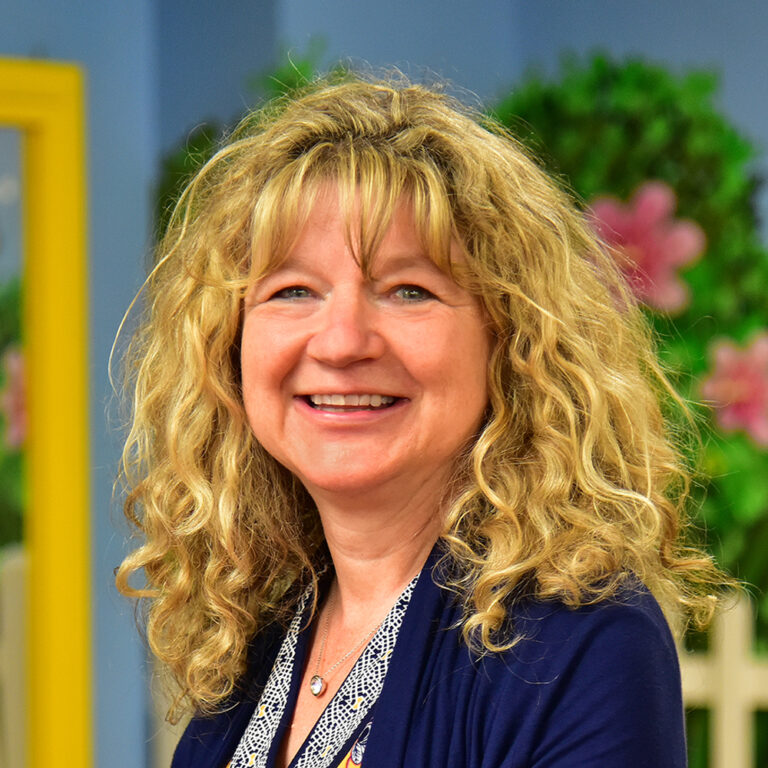 Our People - KidsPlay